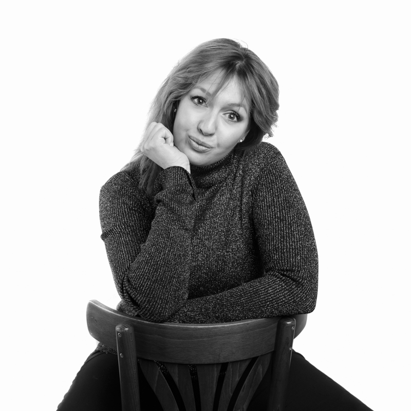 Társulat | Vidám Színpad